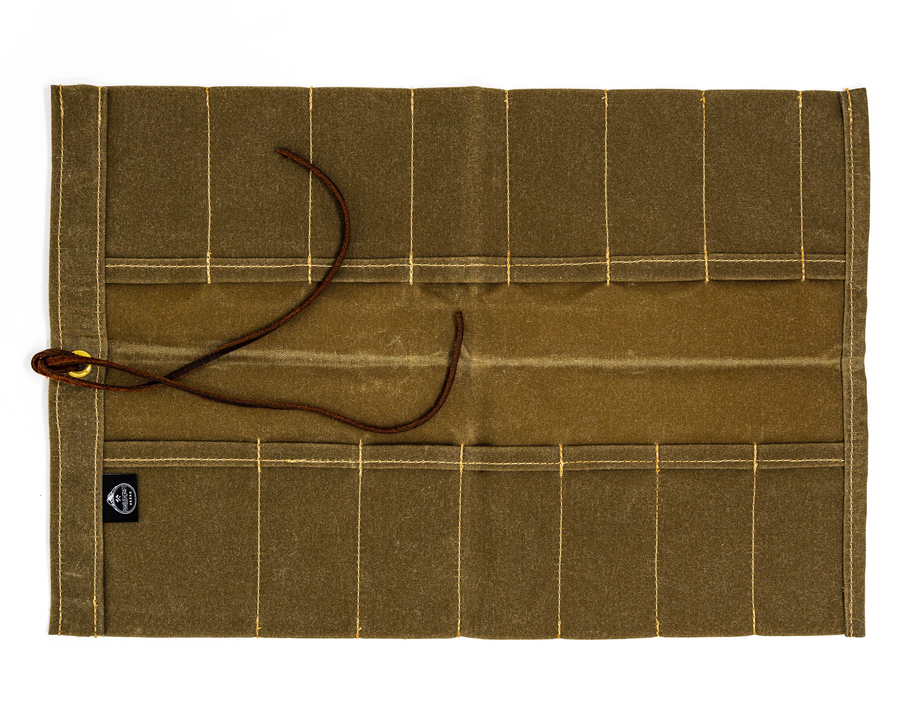 Maple Waxed Canvas Knife Roll – Carry Commission